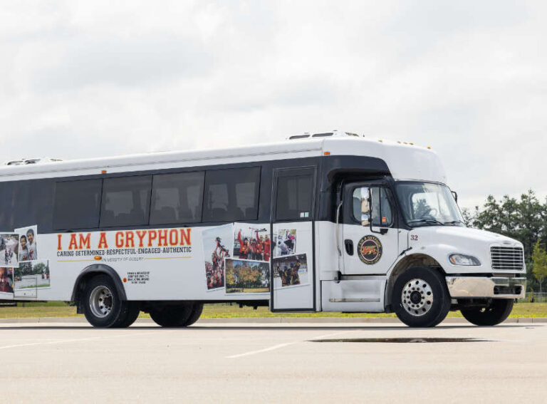 Denny's Bus Lines | Premier Coach Bus Rentals